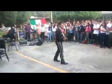 ALAN JASSO DELEITANDO A LAS CHICAS DEL CBTIS 38 TURNO VESPERTINO - YouTube