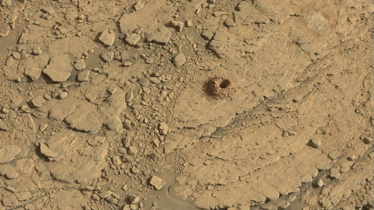 NASA's Mars rover Curiosity Capture These Interesting Rocks on the ...