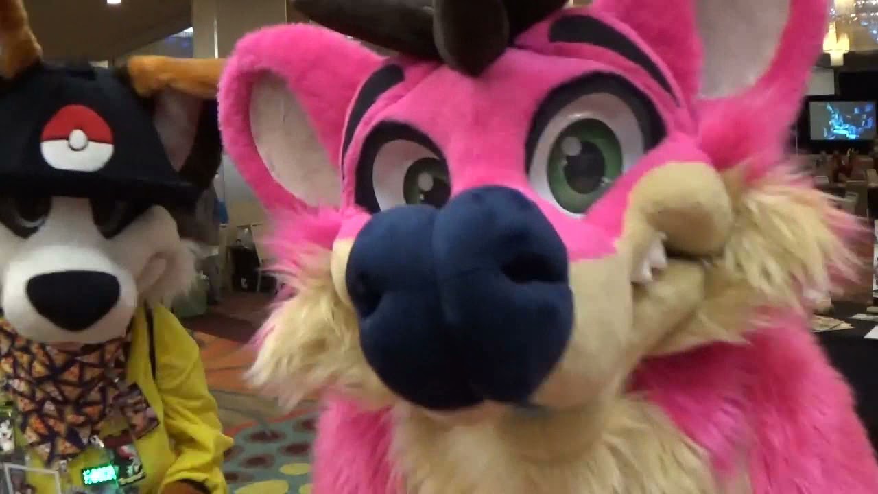 Biggest Little Fur Con 2021 - Neo-Reno PART ONE - YouTube