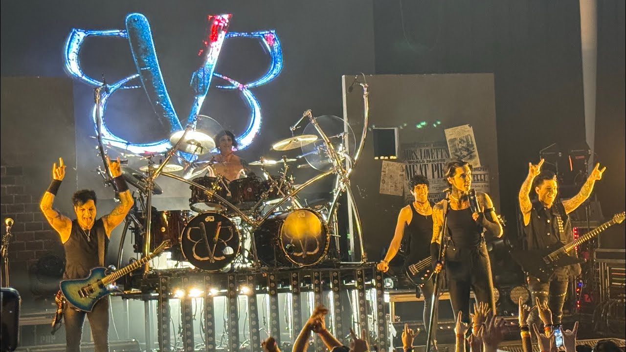 Black Veil Brides “Bleeders” Tour - YouTube