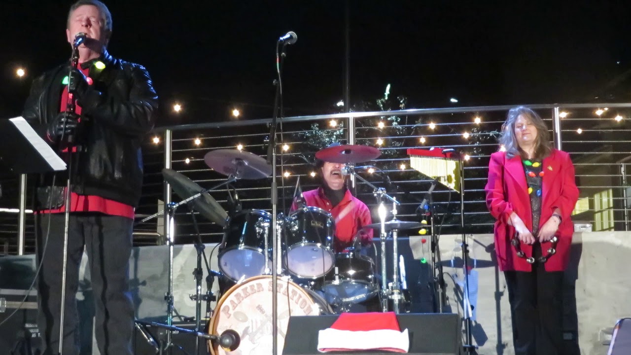 Christmas in Dixie Parker Station - YouTube