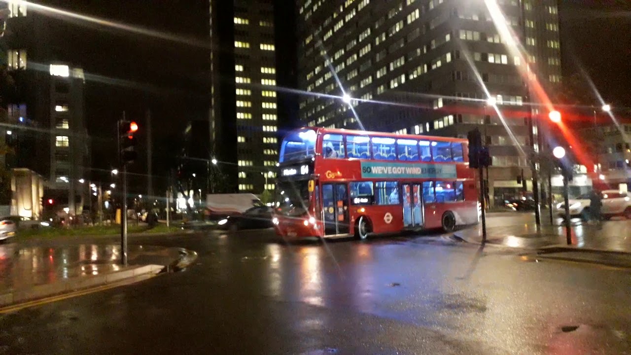 *[RARE]* EH334, YW19VVG on Route 403 in West Croydon Bus Station. - YouTube