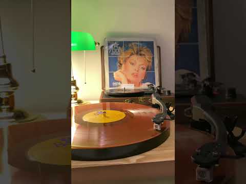 Ajda Pekkan - Uykusuz Her Gece (Orijinal Plak Kaydı)