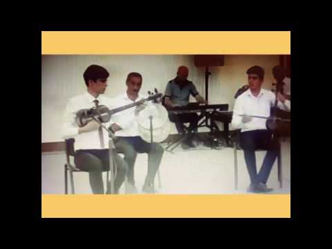 Ağdaş. Habil Əliyev adına musiqi məktəbi. İfa edirlər tarda İlkin Heyderov, kamançada Şamxal Cəbiyev
