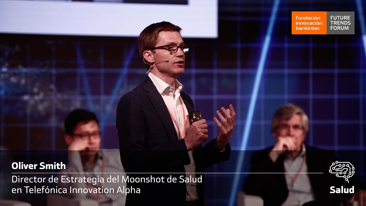 Inteligencia Artificial y Salud | Oliver Smith - YouTube