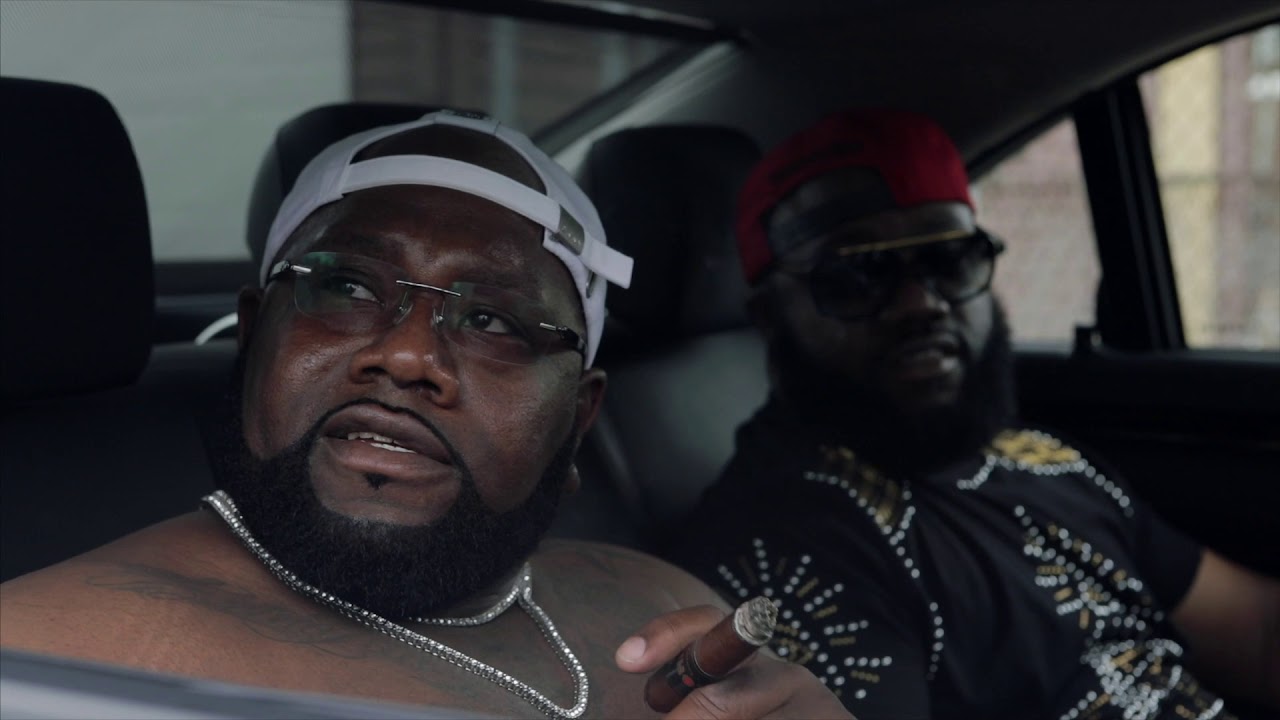 HE SAY SHE SAY MR.GRIND F/ AK OF DO OR DIE (OFFICIAL VIDEO) - YouTube