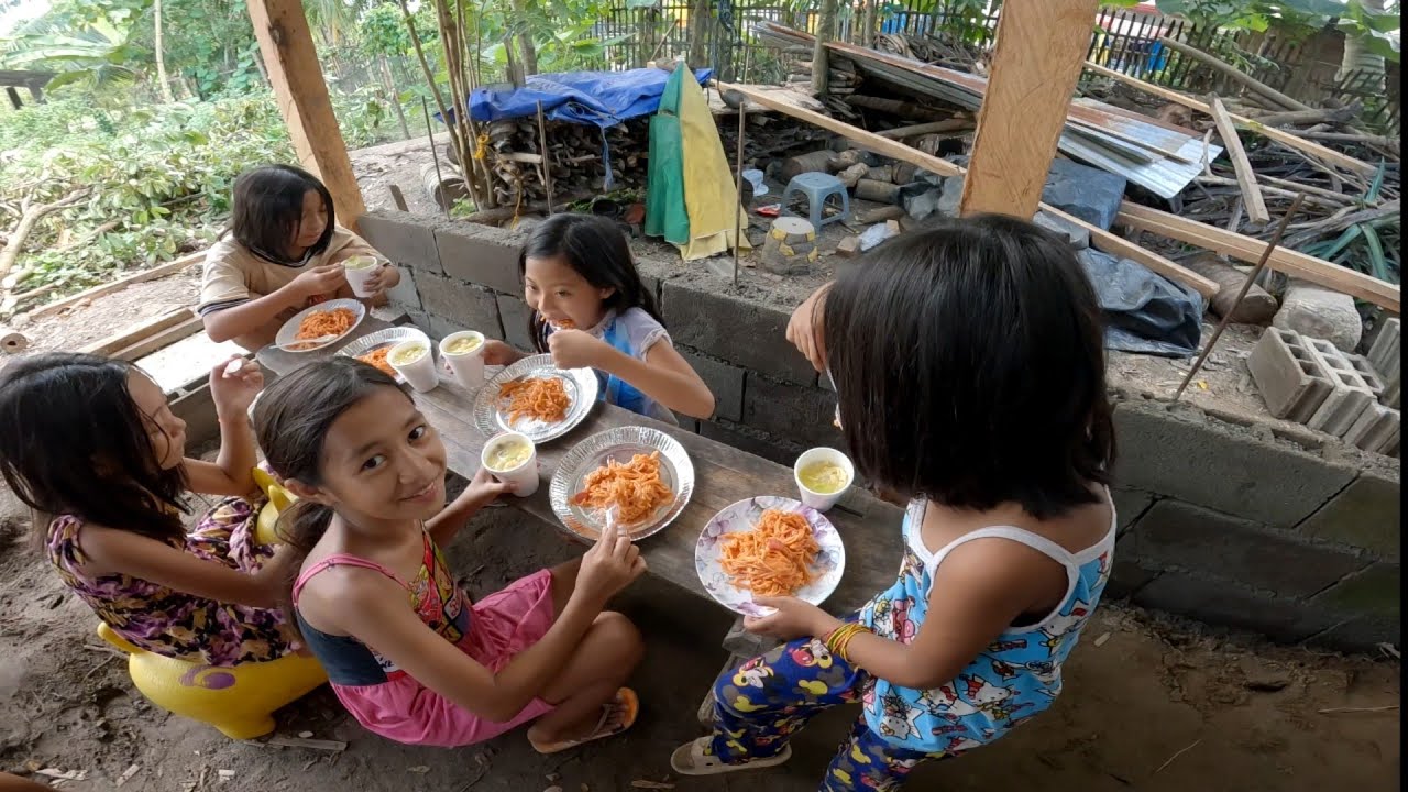 Feeding Program sa mga Bata | Salamat po sa nag-Sponsor - YouTube