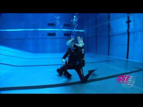 SSI Scuba Skills Update 11   Regulator Retrival reaching ba