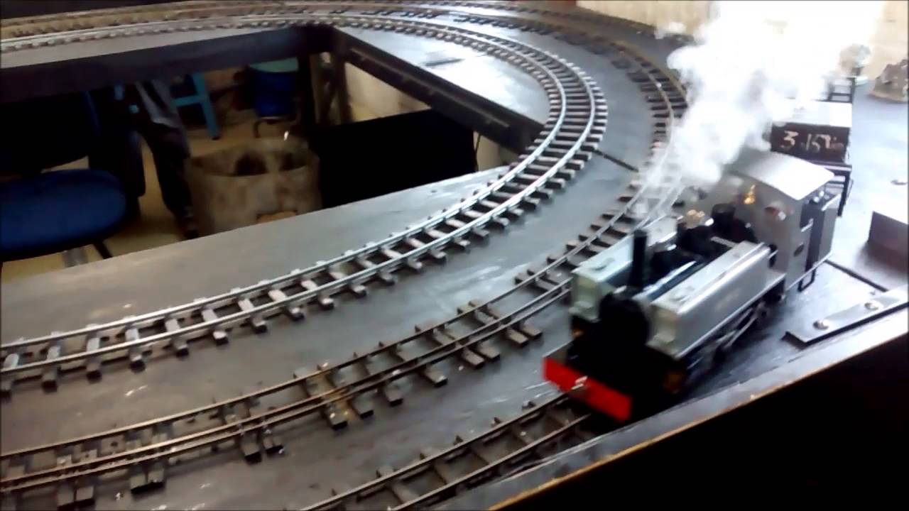 A visit to Roundhouse engineering 8/5/16 - YouTube