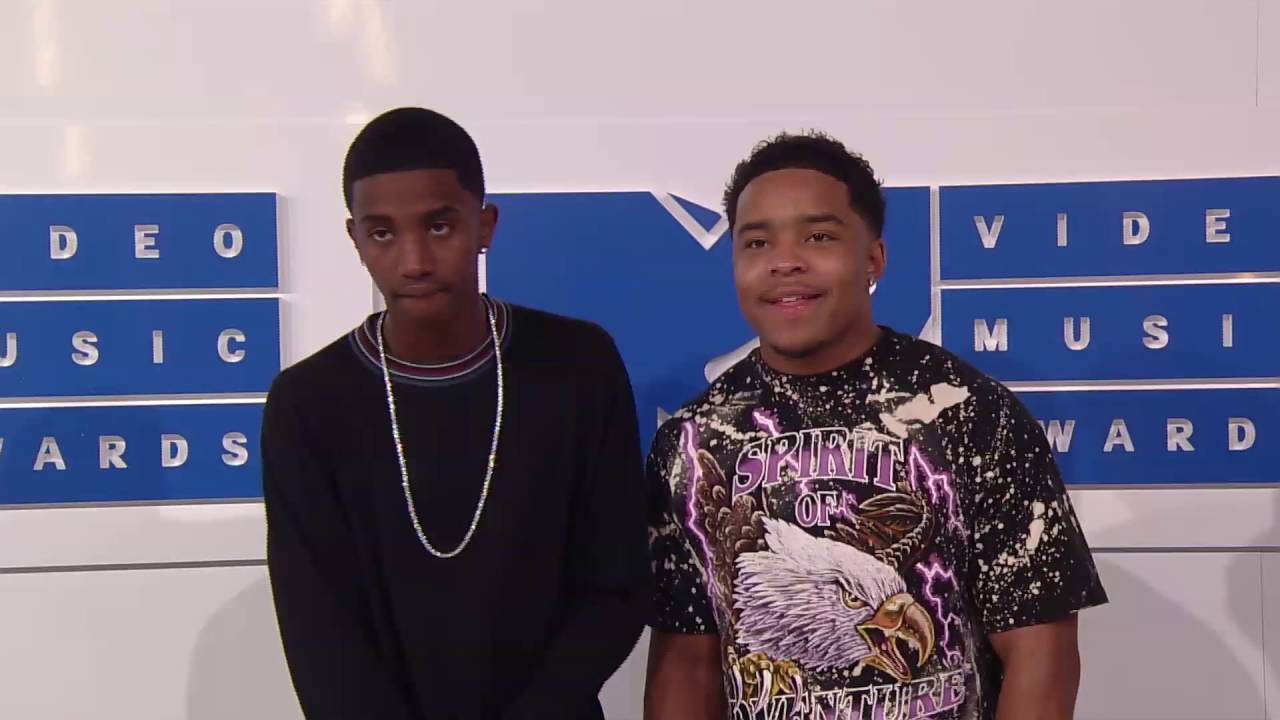 Justin & Christian Combs @ MTV VMAs 2016 - YouTube