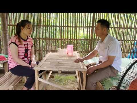 Hương decided to take the woman and her child back to his house