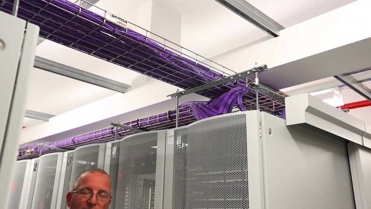 Reading Data Centre | Video Tour -- InTechnology - YouTube
