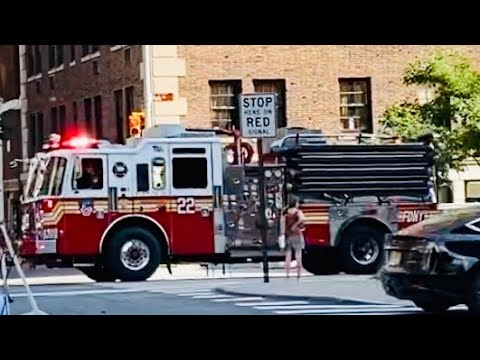 QUICK GLIMPSE OF FDNY ENGINE 22 RESPONDING ON PARK AVENUE ON EAST SIDE ...