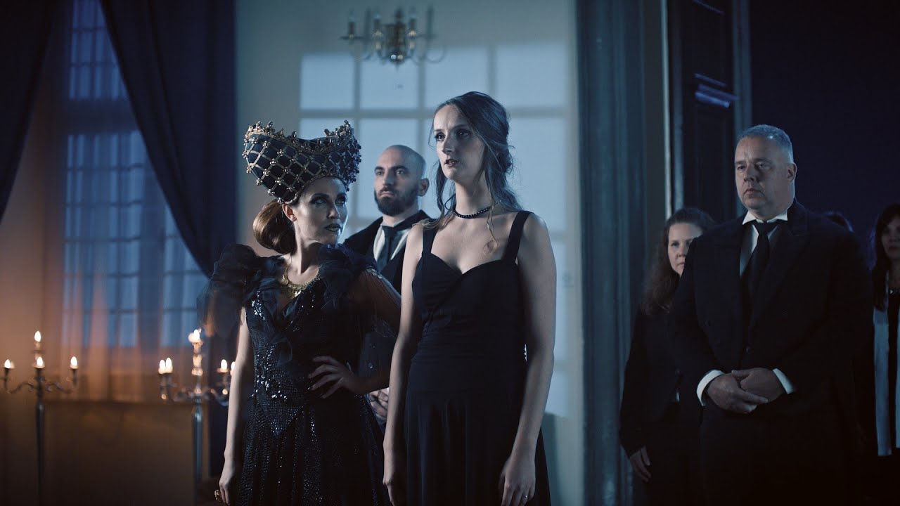 Perpetuum Jazzile - Dernière Danse (Indila cover) - YouTube