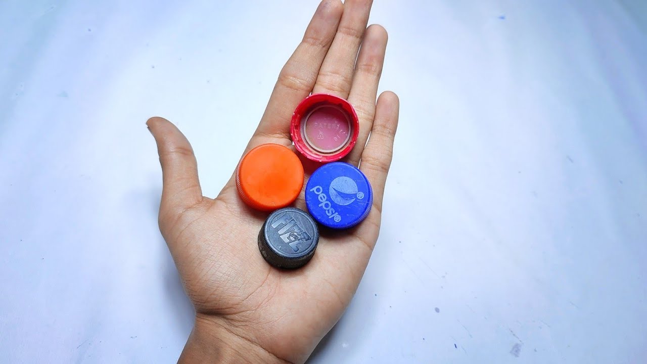 DIY Simple yo-yo from bottle caps | - YouTube