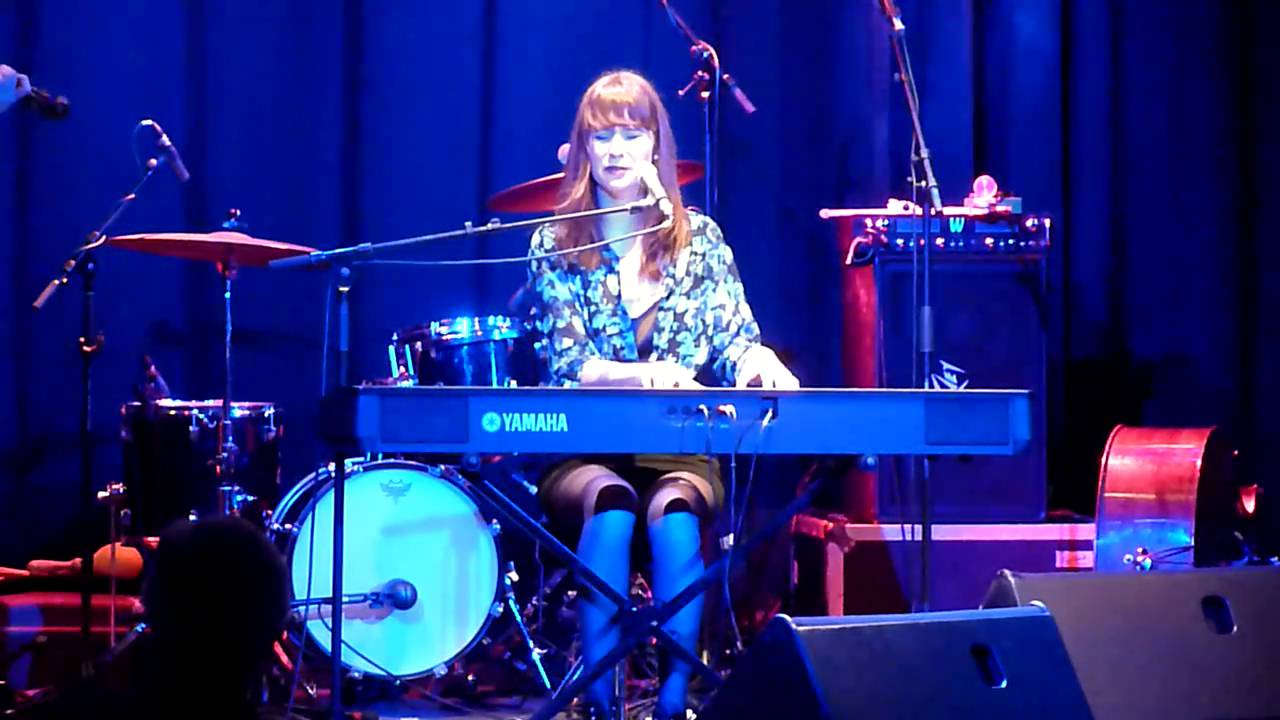 Caroline Keating - Gatsby, Live @ Gloria Theater Cologne, 10.02.2011 ...
