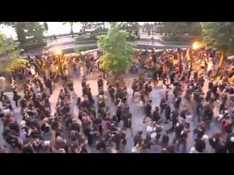 THE BEST FLASH MOB EVER IN NYC - YouTube