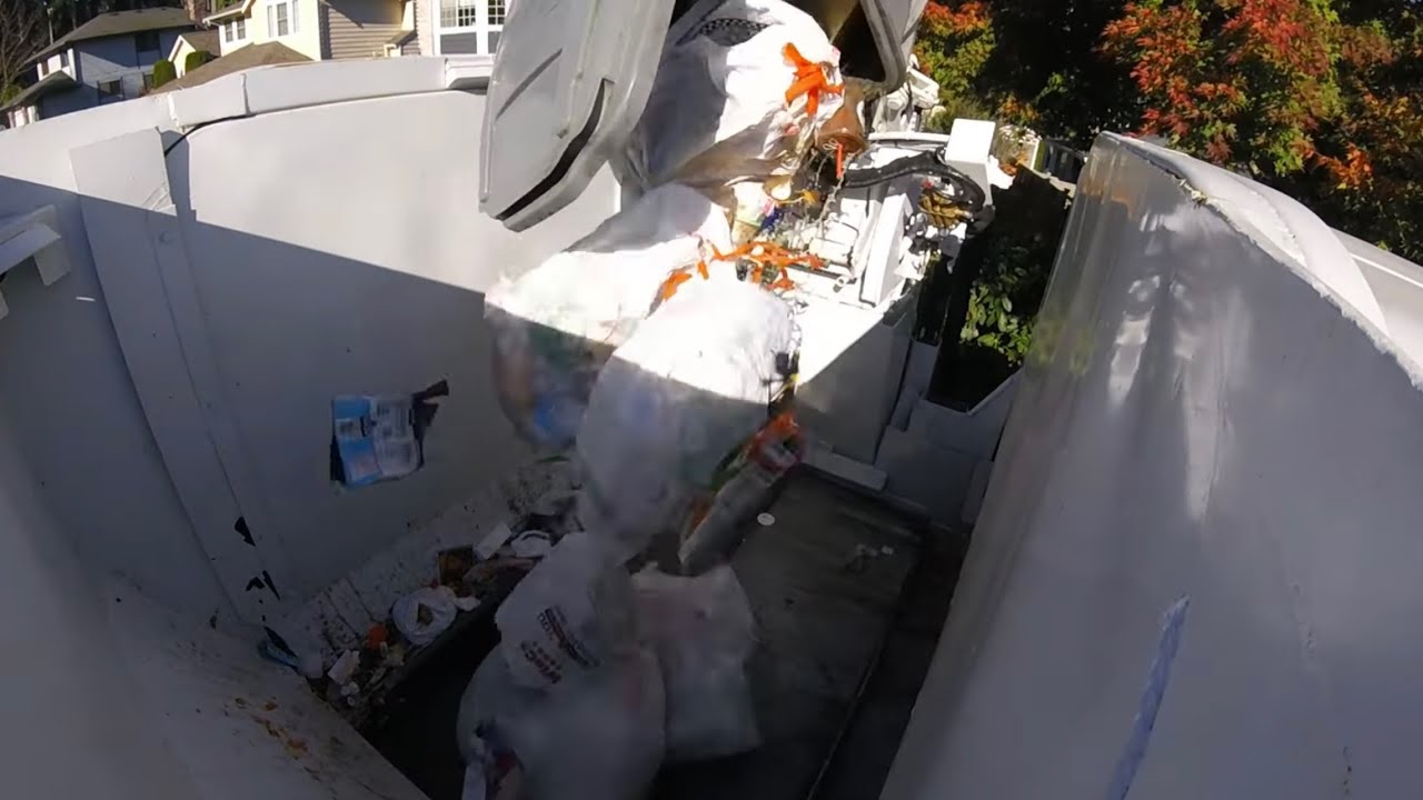 BRAND NEW Garbage Truck Crushing Trash Part 2 - YouTube