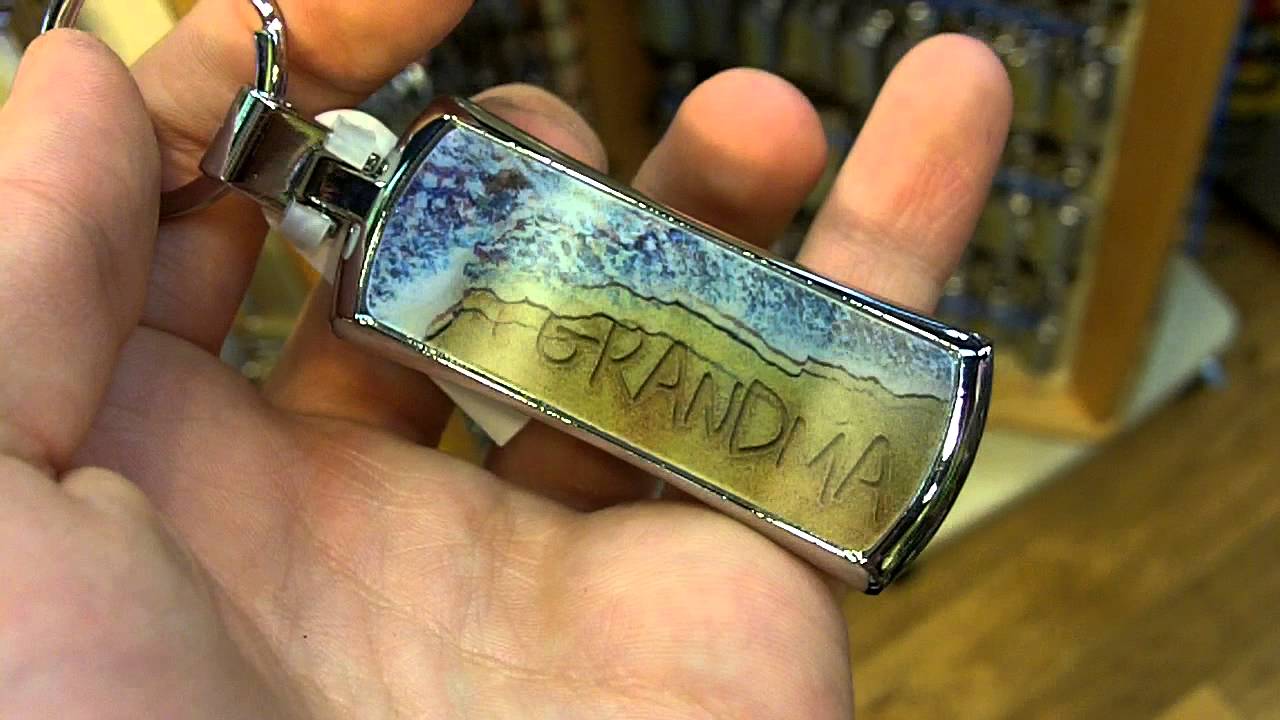 Wayne Carver Personalized Lenticular #1 Grandma Keychain (BB Totem ...