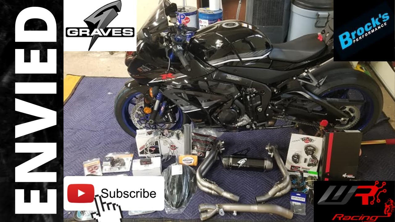 2018 Suzuki GSXR-1000R Build | Part:1 Depanel and Removing Fuel Tank ...