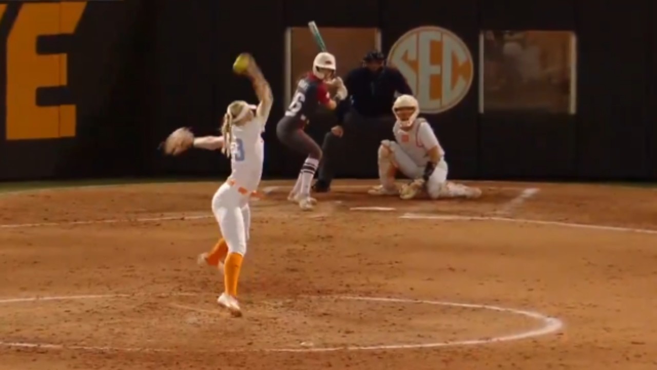 This Softball Pitcher Just Threw The Fastest Pitch of All Time - YouTube