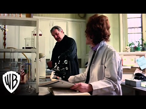 House of Dark Shadows | Vampire | Warner Bros. Entertainment