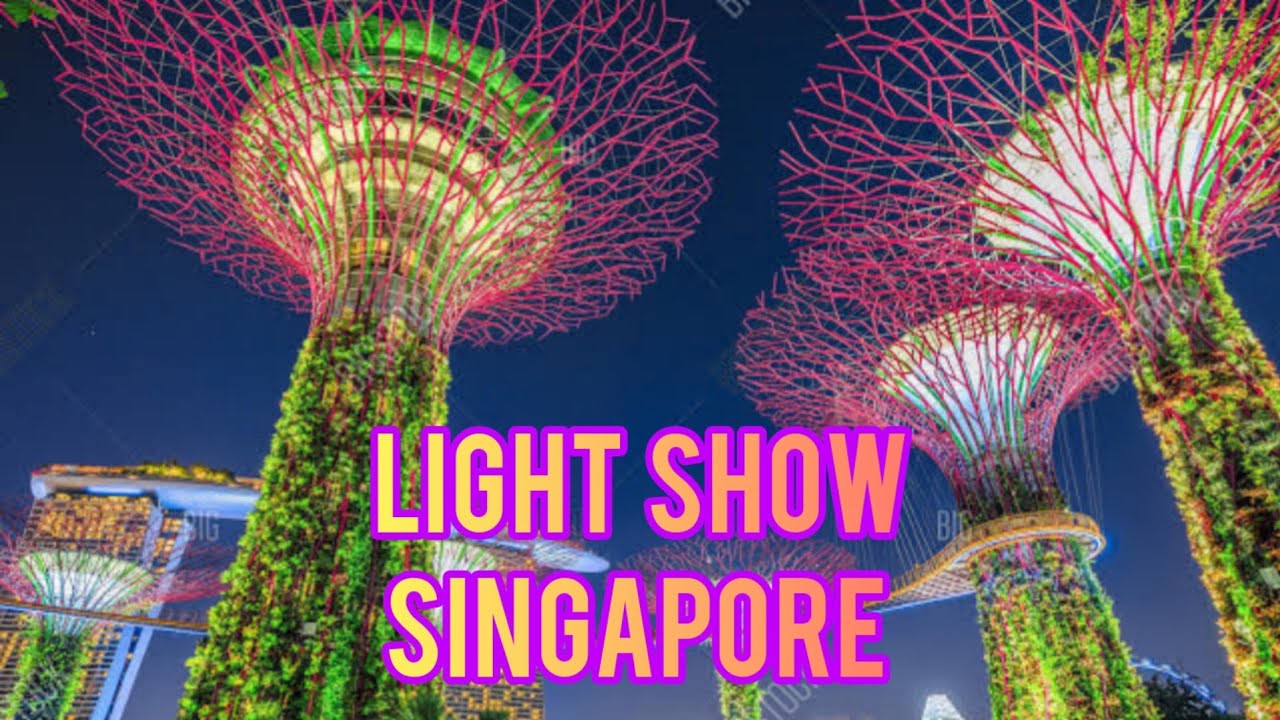 Mesmerizing Super Tree Groove Light show #singapore # ...