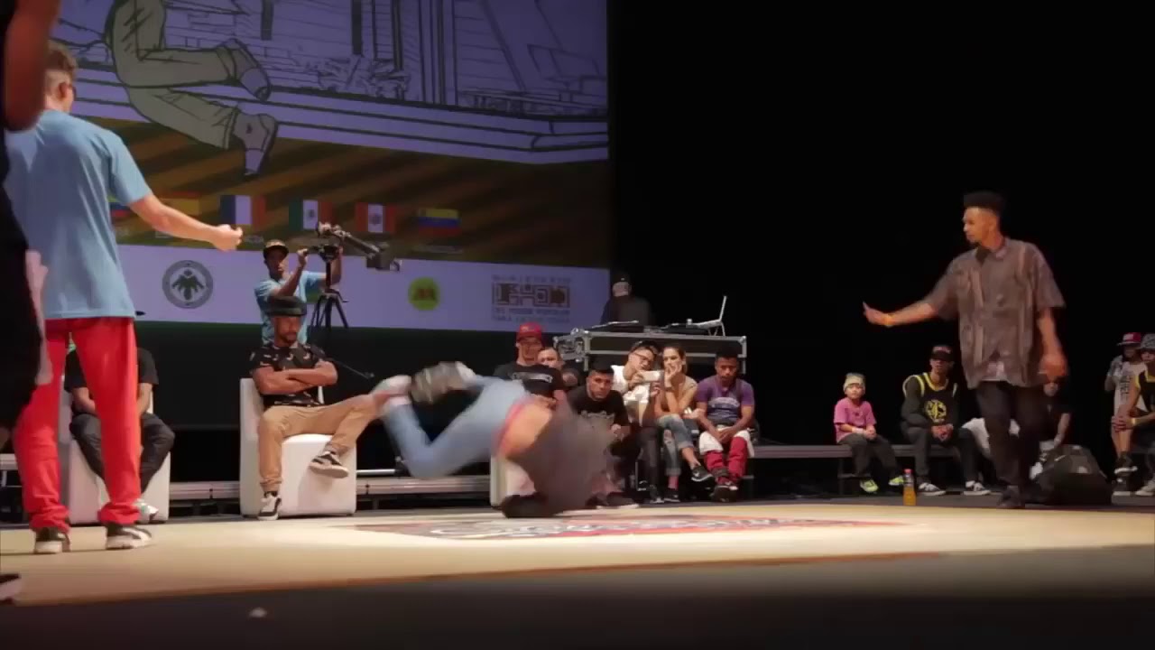 Bboy machet represent Ritmo3crew - YouTube