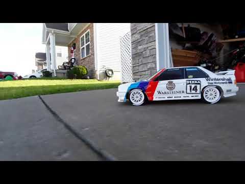 Tamiya bmw m3 schnitzer TT01 chassis run vid!