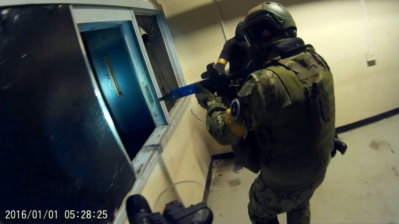 Reading Airsoft The Mall - BOMB ATTACK 1 - YouTube