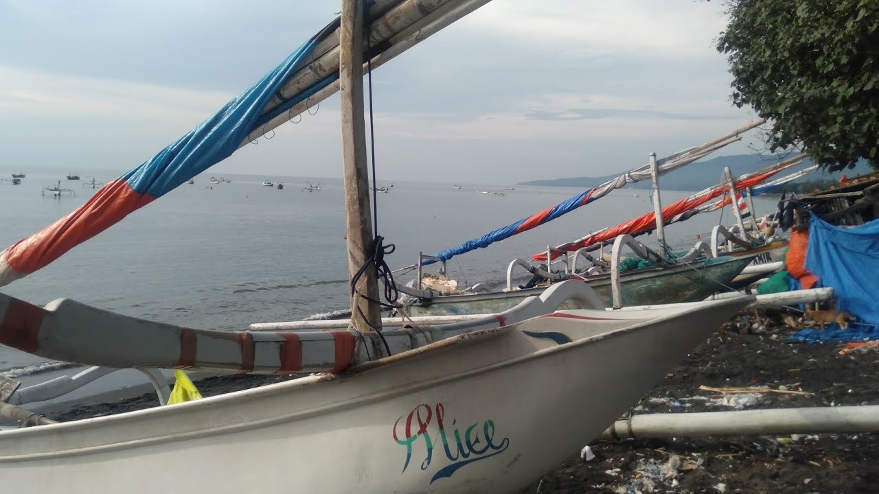 kampung Bugis Kampung Nelayan di Lombok - YouTube