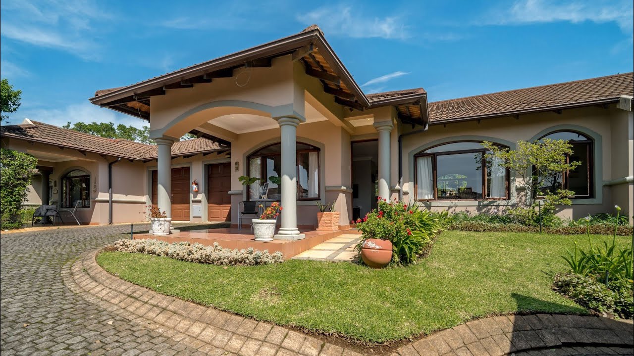 Le Domaine Estate | Video Tour - YouTube
