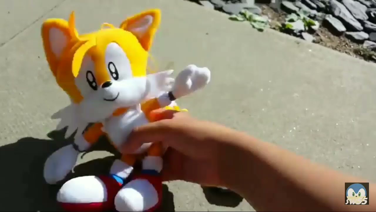 Tails cries like a little baby - YouTube