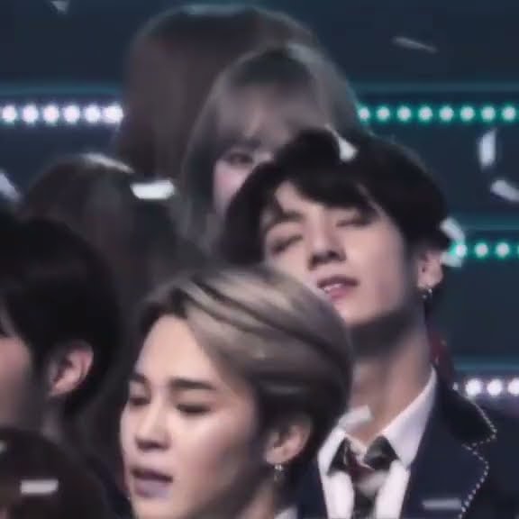 Baby when we touch#jungkook#jkts#rwitu04#shorts - YouTube