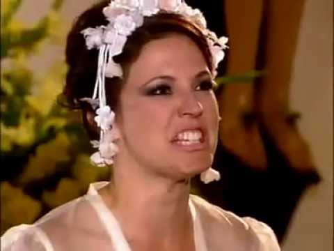 Amor e Revolução - Violeta Desmacara Filinto no Casamento