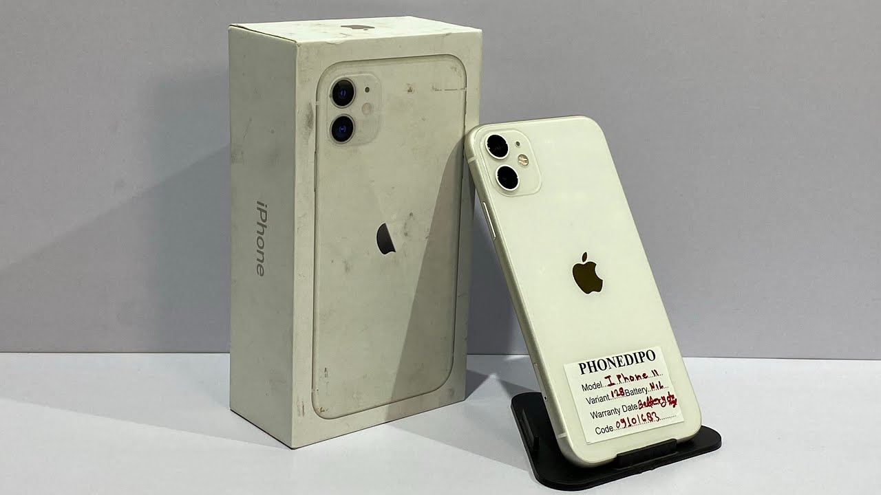 Apple iPhone 11 128GB White Battery Change Fair Condition - YouTube