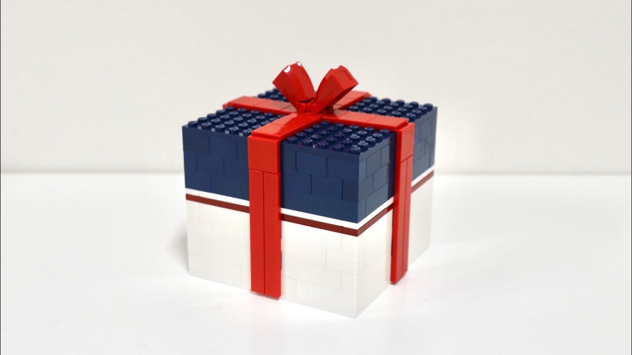 LEGO Christmas Gift Box - YouTube