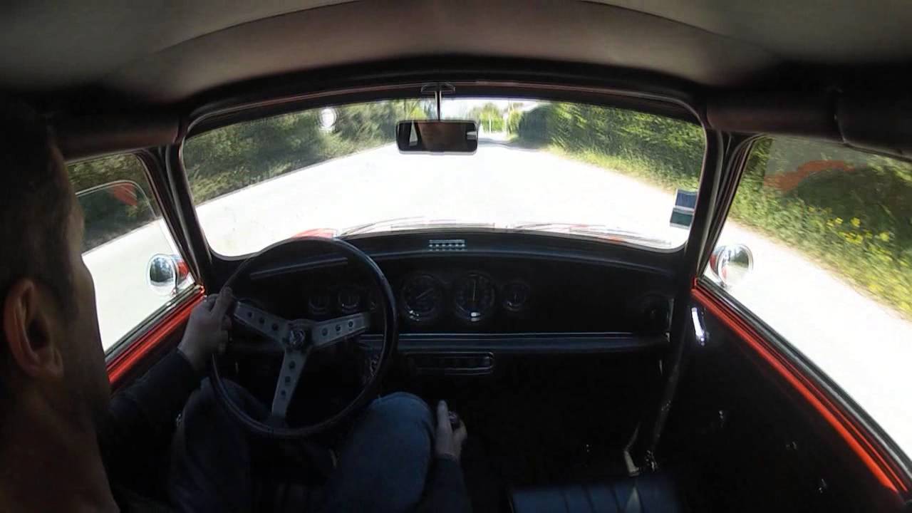 austin mini 1430cc culasse 7 ports accélération - YouTube