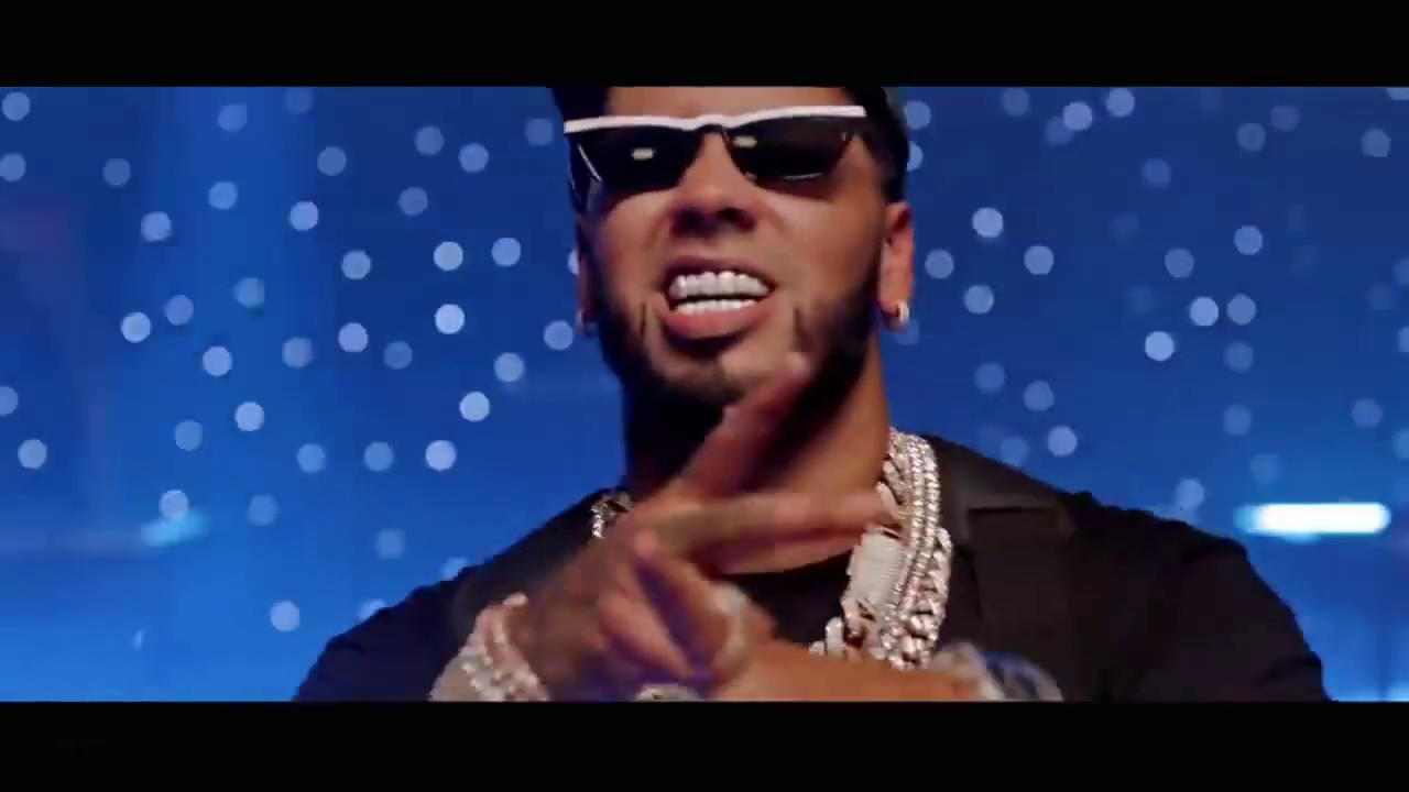Medusa - Anuel AA Jhay Cortez [Official Video] - YouTube