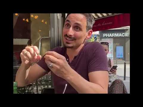JO BRAMI EN INTERVIEW AU PASSAGE DES ARTISTES - YouTube