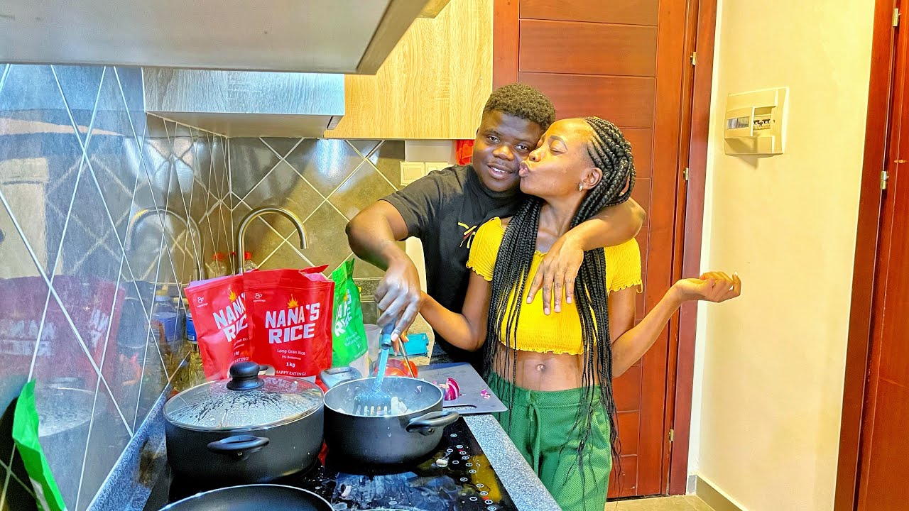 My Ghanaian Boyfriend Teaches Me How To Cook Ghana Food In Our New ...