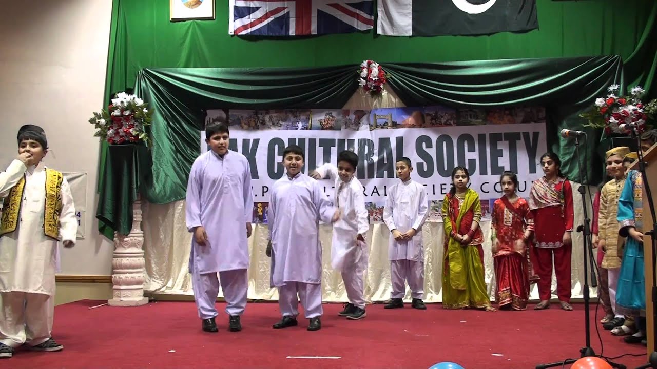 Pakistan Day 2011 Cultural Dance Perforamce by Children - YouTube