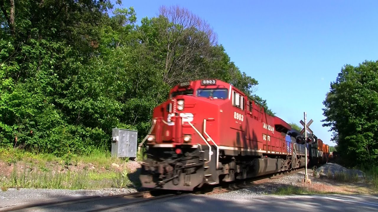CP 8903 at Otter Lake (17JUL2013) - YouTube