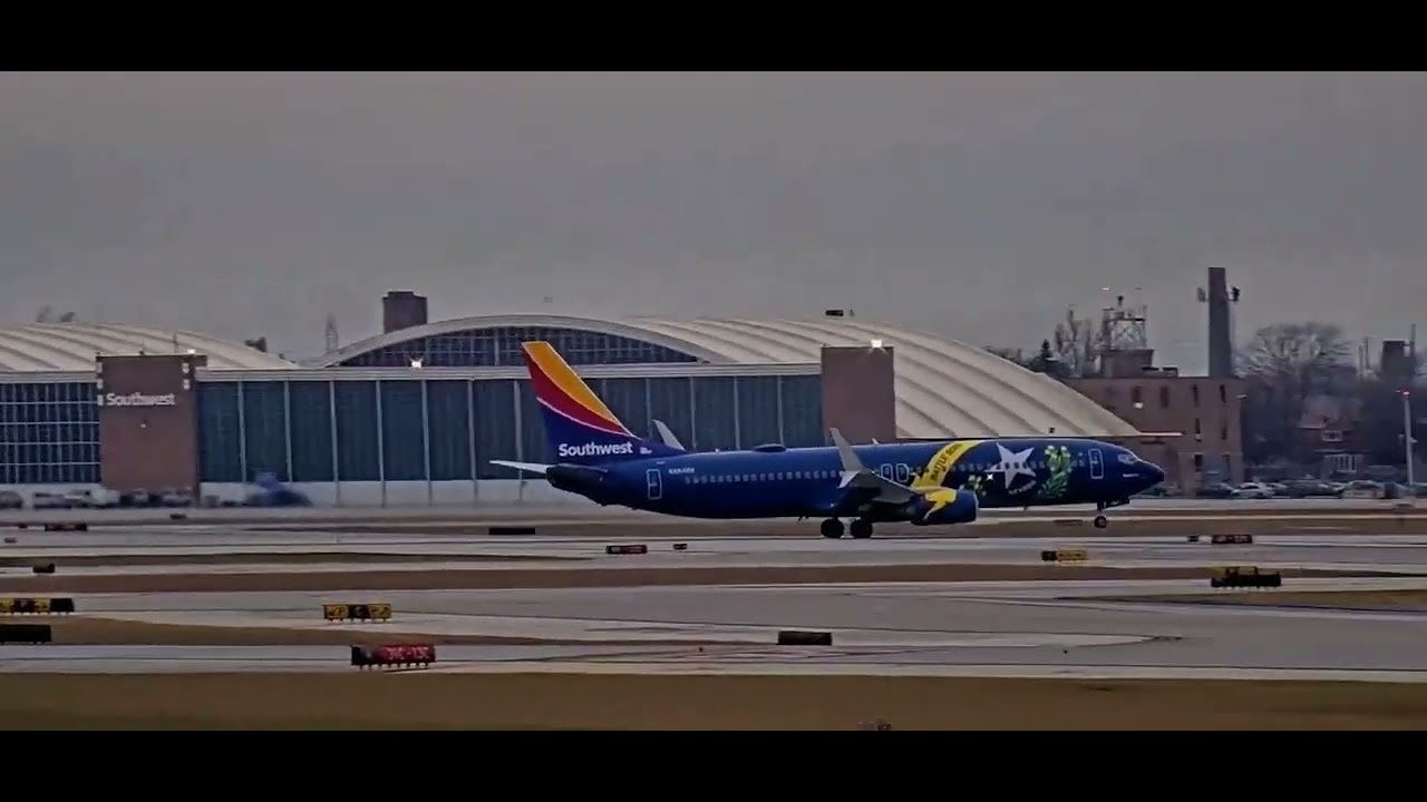 Southwest Airlines (Nevada One Livery) Boeing 737-800 [N8646B] taking ...