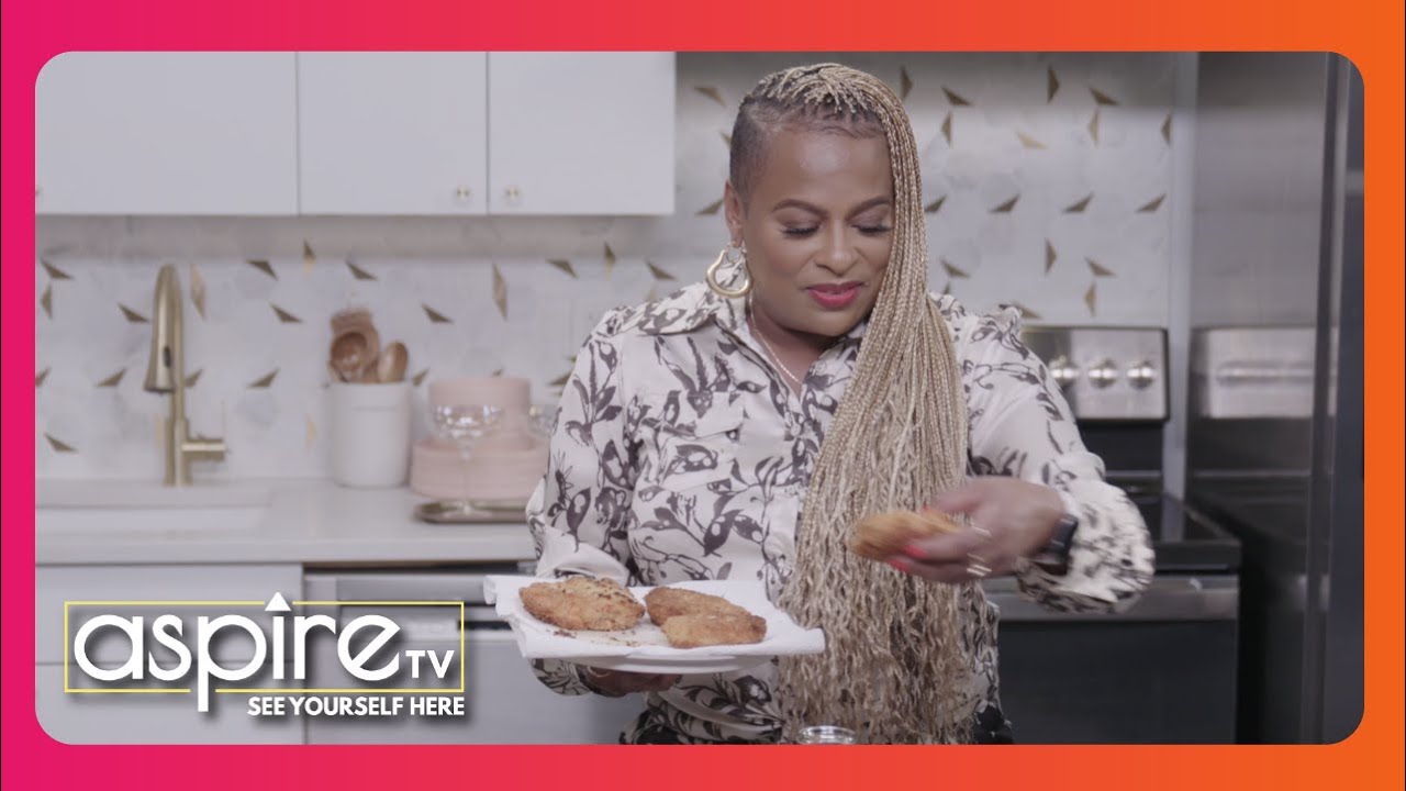 Downright Delicious with Yo-Yo and her Salmon Cakes - YouTube