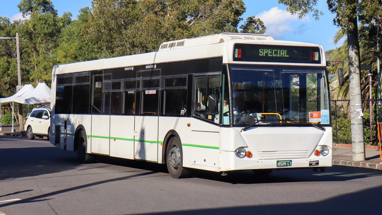 ABC Tours BS09LT Mercedes Benz O405NH, Custom Coaches "550" - YouTube