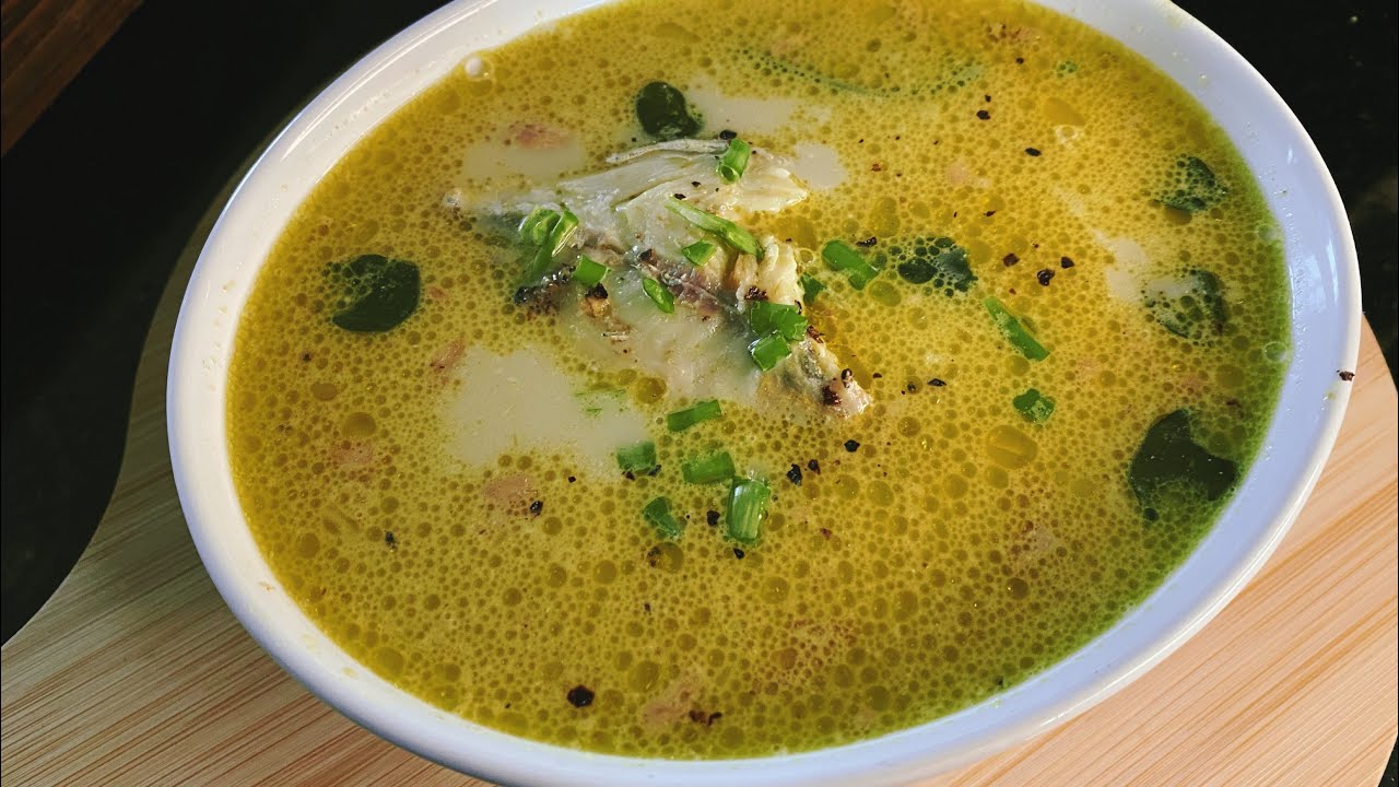 කාරල් සුප් | Silver belly (kaaral) fish soup | for cold weather 🤍 - YouTube