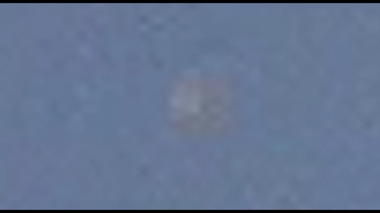 BIZARRE DAYTIME OBJECT: Lake Huron, 2014 - YouTube