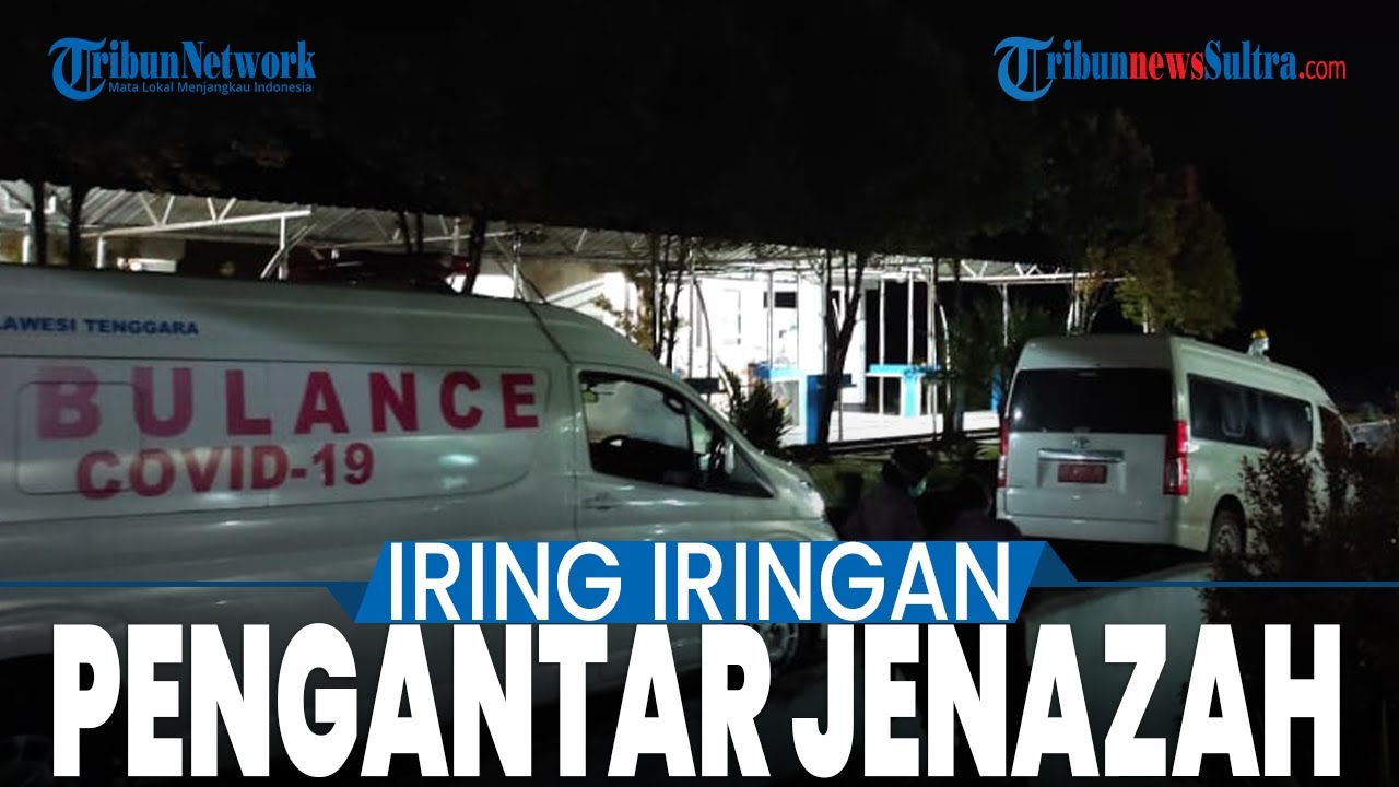 Iring-Iringan Ambulans Jenazah Istri Gubernur Sultra Agista Ariany Ali ...
