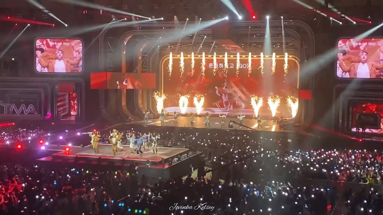 [221008] PSY - That That (Prod. by Suga) Full Stage at The Fact Music ...